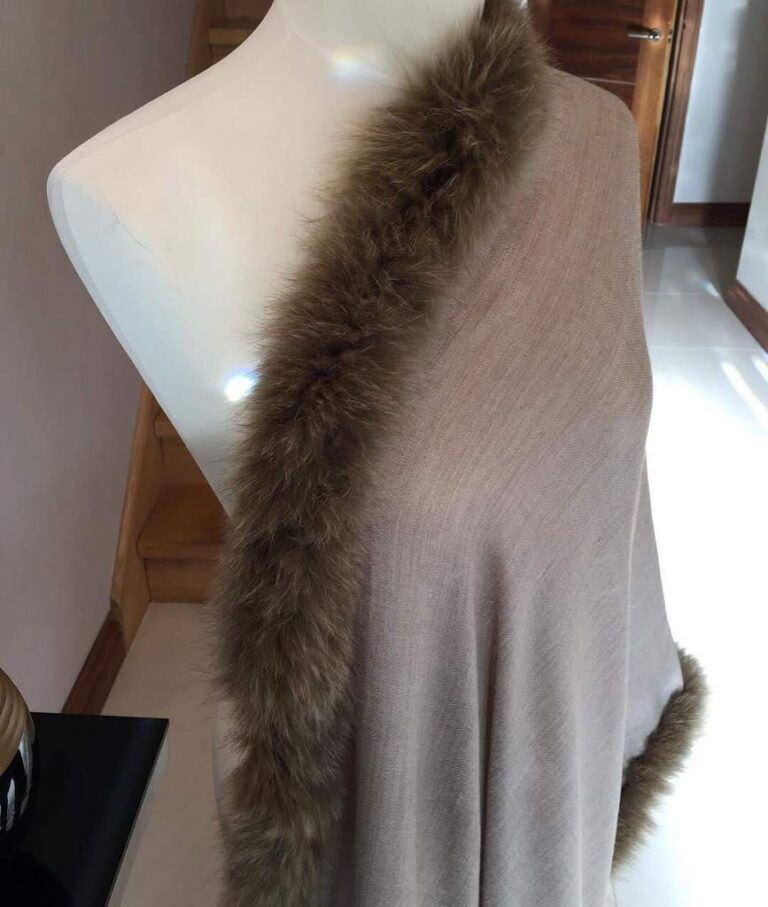 WOOL FURR SHAWLS | PEARL TRENDZ INDIA